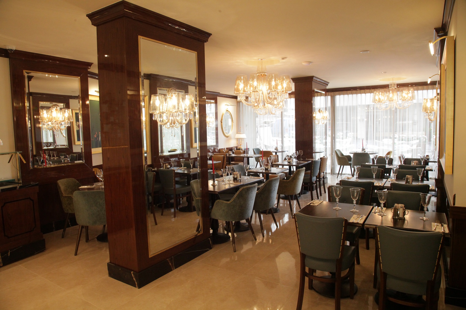 Restaurant - Grand Concerto Hotel